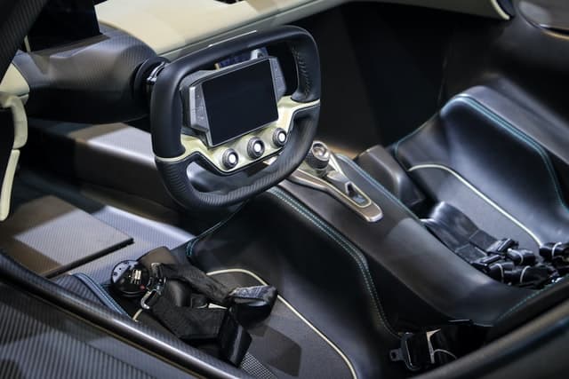 The 11 Best Electric Car Stocks For %currentmonth% %currentyear%