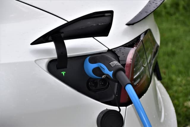 The 11 Best Electric Car Stocks For %currentmonth% %currentyear%