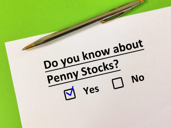 The 8 Best Penny Stocks On Stash to Buy for December 2025