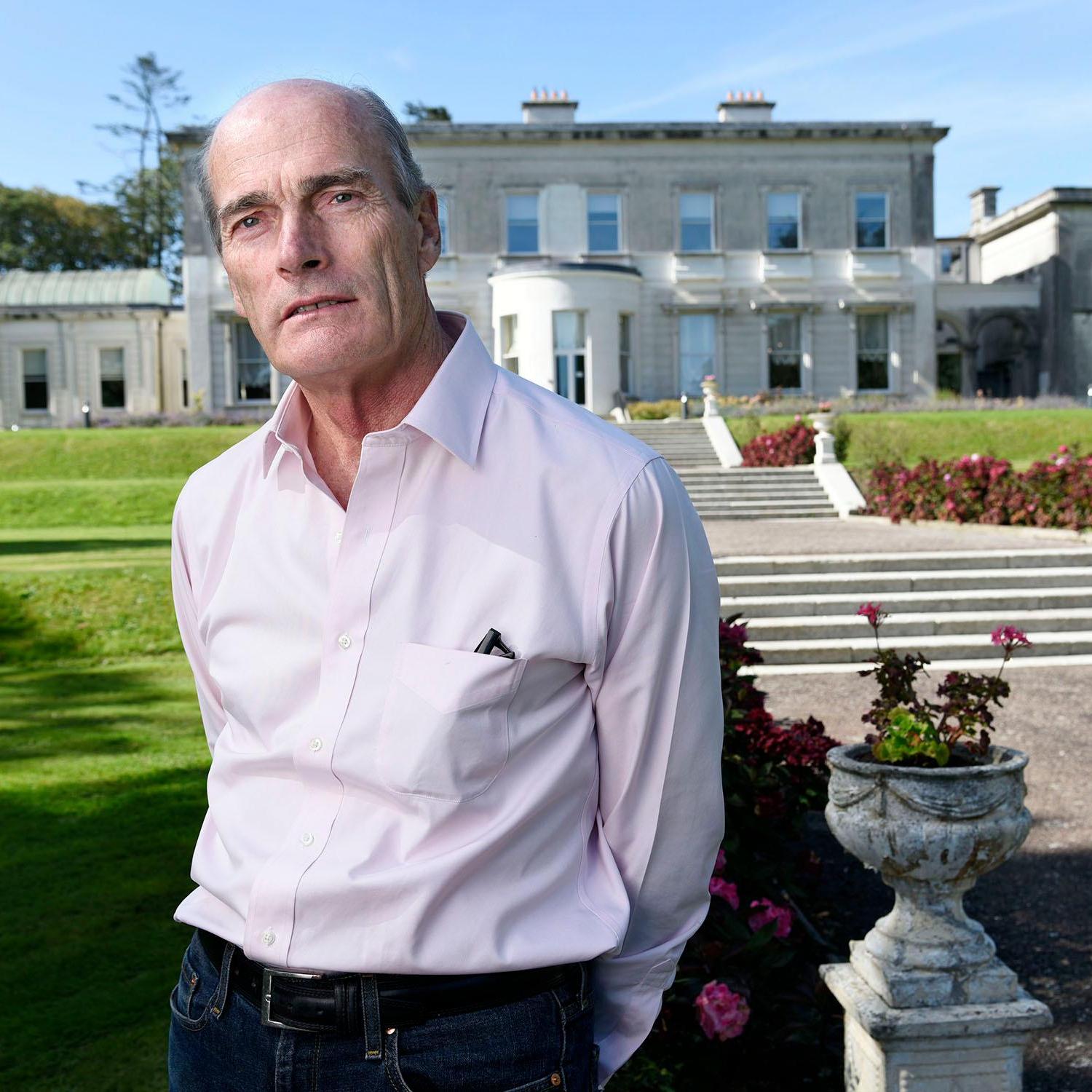 Bill Bonner Net Worth (%currentyear%)