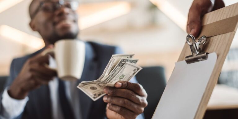 Can Salaried Employees Accept Tips? Explore The Legality