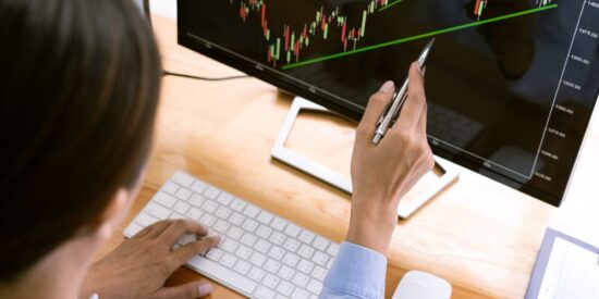 What Does Paper Hands Mean? Best Explanation